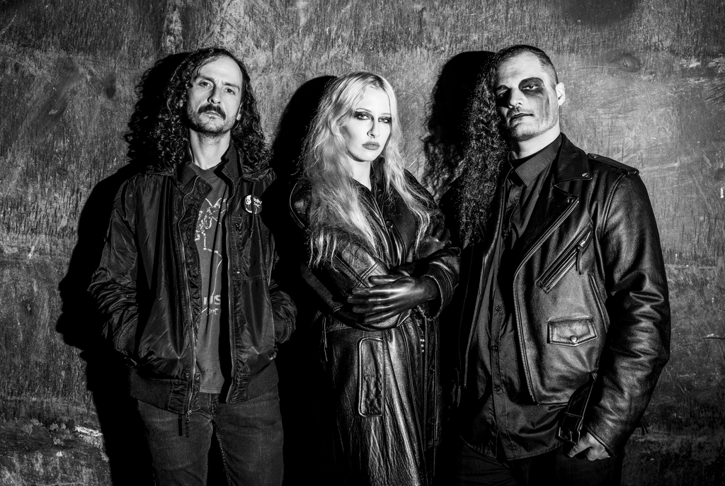 Artist Spotlight: Washington, DC-Based Goth trio VOSH – The Pretty Cult