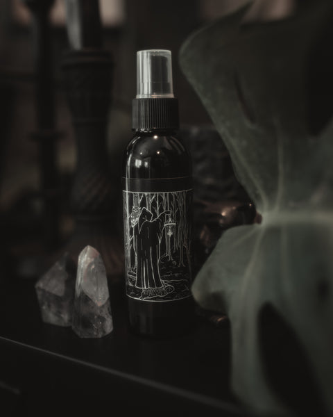The Pretty Cult - 'The Hermit' Tarot Card Perfume. (Room Spray)